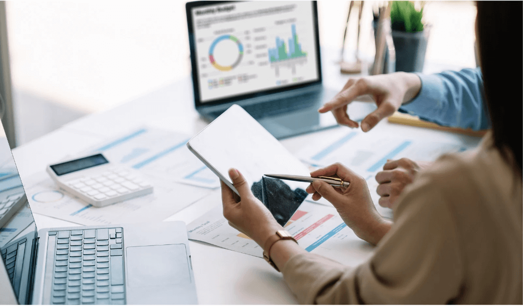 How to Choose the Best Finance and Accounting Outsourcing Services ...